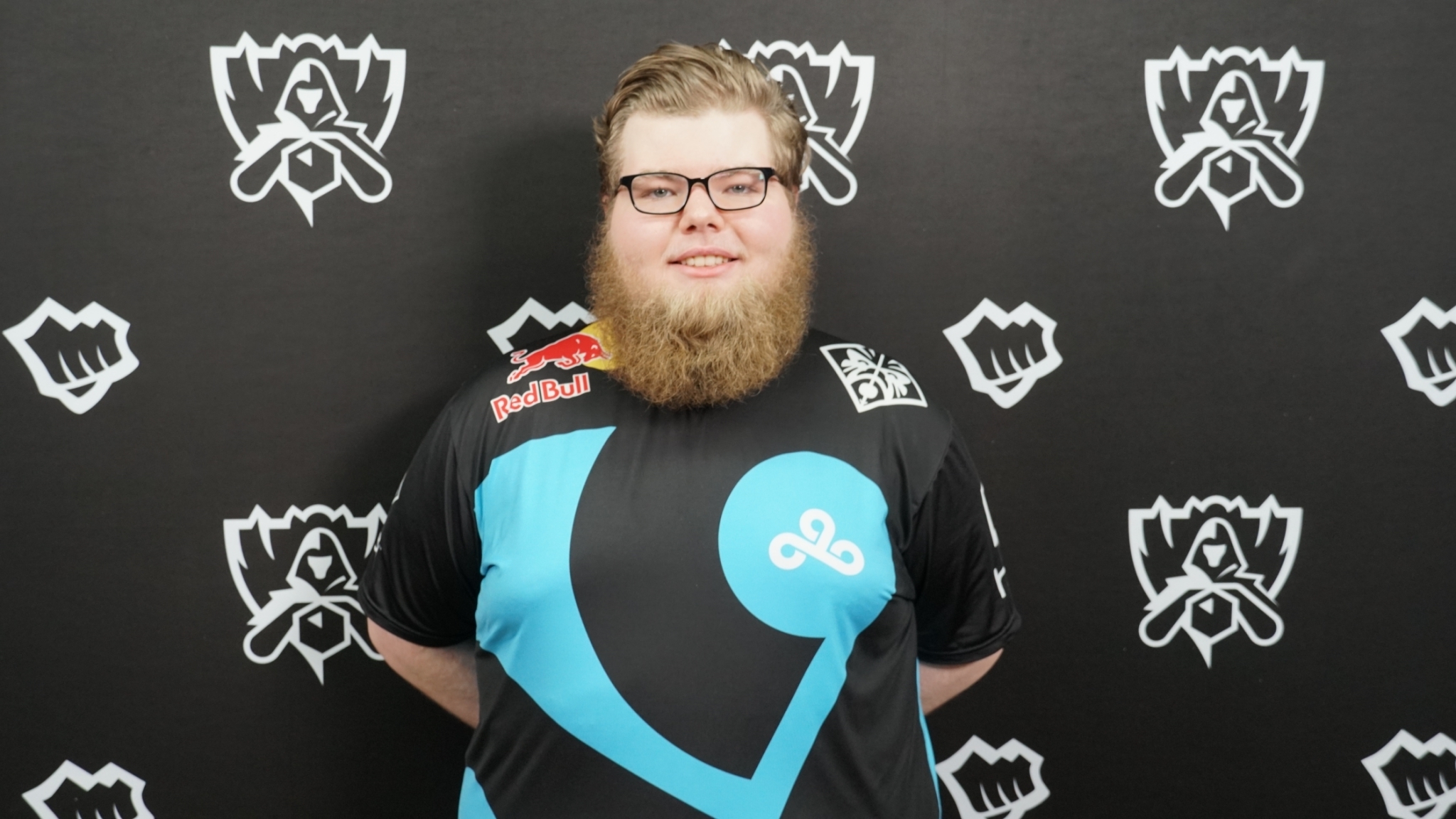 覺得 Sneaky 有奇怪的喜好？《英雄聯盟》輔助選手 Zeyzal 賽後訪問透露第五日比賽關鍵《League of Legends》 - 巴哈姆特