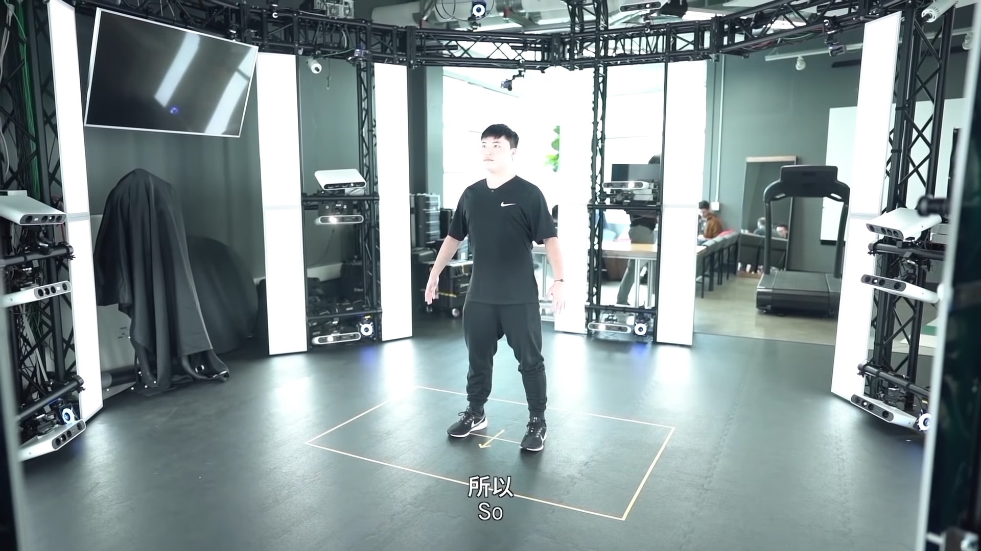 NIKE 釋出與《英雄聯盟》LPL 合作紀錄片 一窺 Uzi、Ning 前進 NIKE 總部接受測試《League of Legends》 - 巴哈姆特