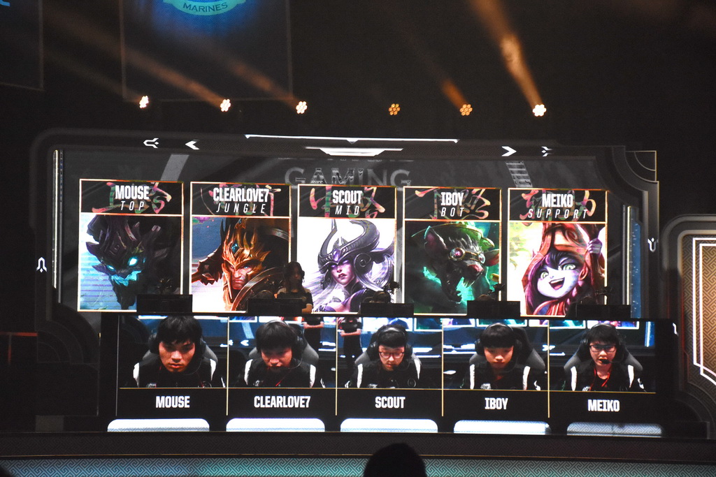 《英雄聯盟》A 組 SKT、C9 晉級八強 LMS 代表隊 AHQ 二勝四敗無緣晉級《League of Legends》 - 巴哈姆特