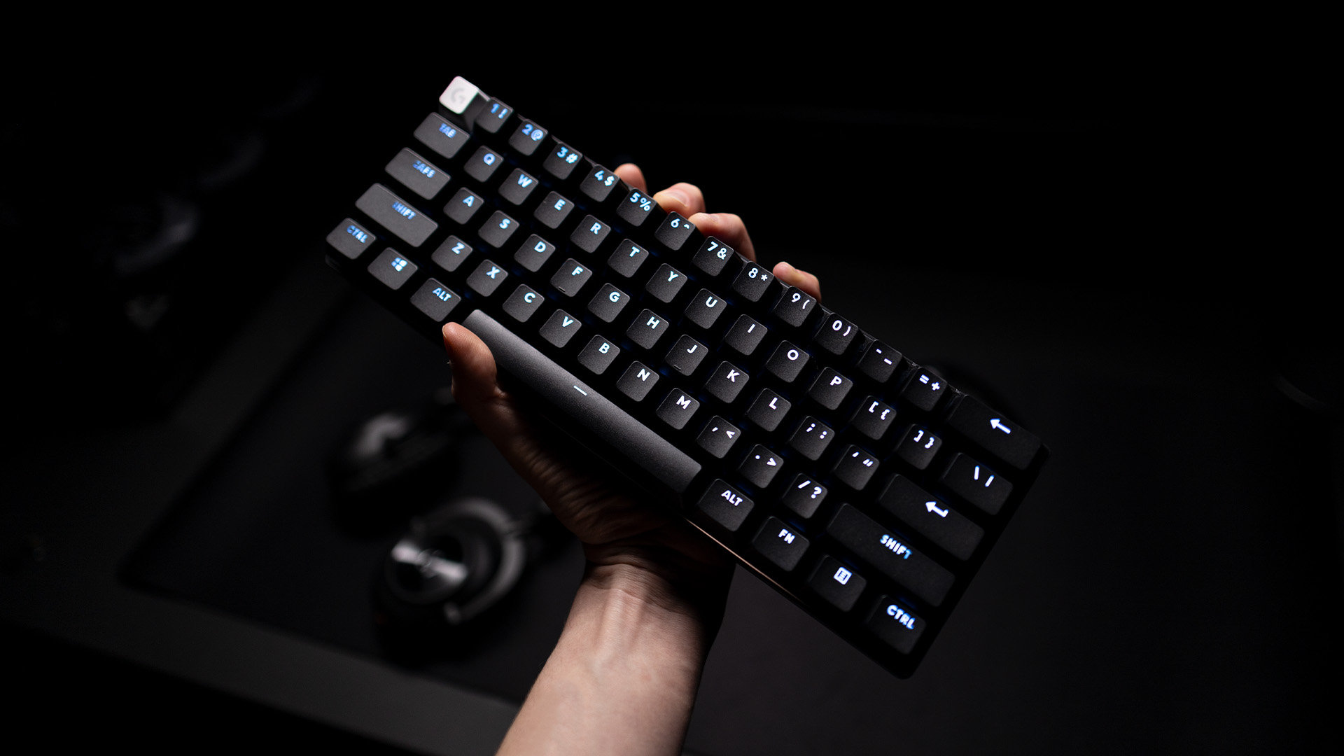 Logitech G 推出新款 PRO X 60 職業機械式 60% 電競鍵盤 專為射擊遊戲玩家打造 - 巴哈姆特