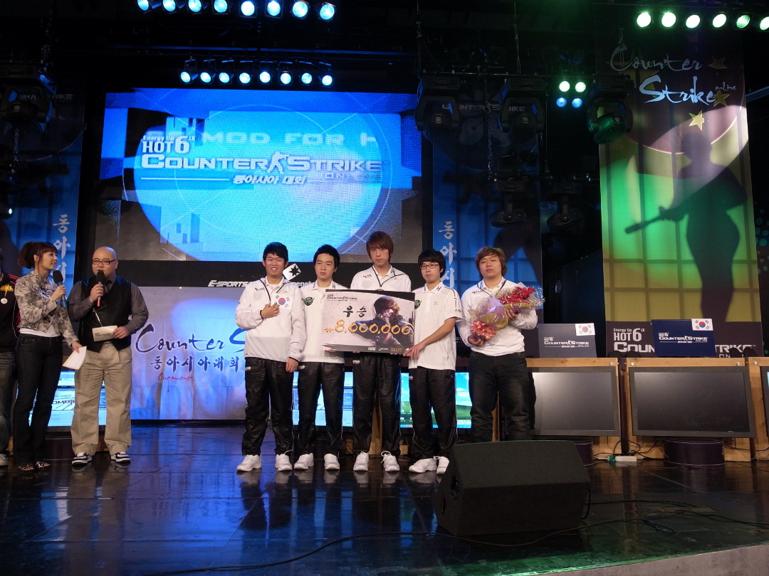 《CS Online》東亞大賽「UMX」二度對上韓國勁敵 終獲亞軍殊榮《Counter Strike Online》 - 巴哈姆特
