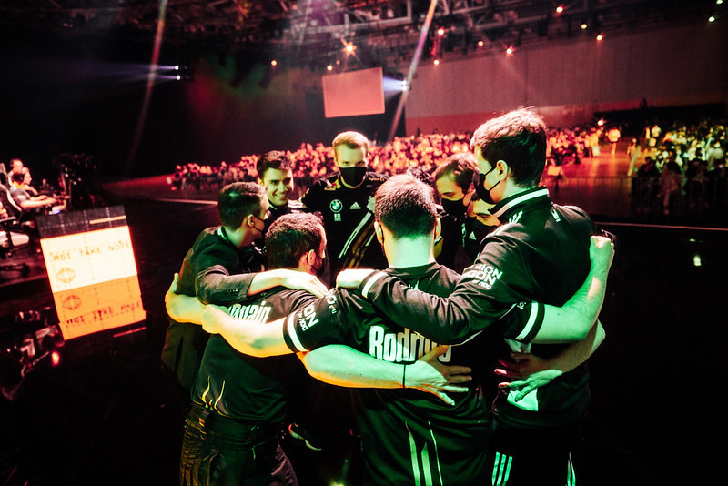 《英雄聯盟》季中邀請賽 G2 四連勝暫居第一 PSG 今日接連敗給 RNG、EG《League of Legends》 - 巴哈姆特