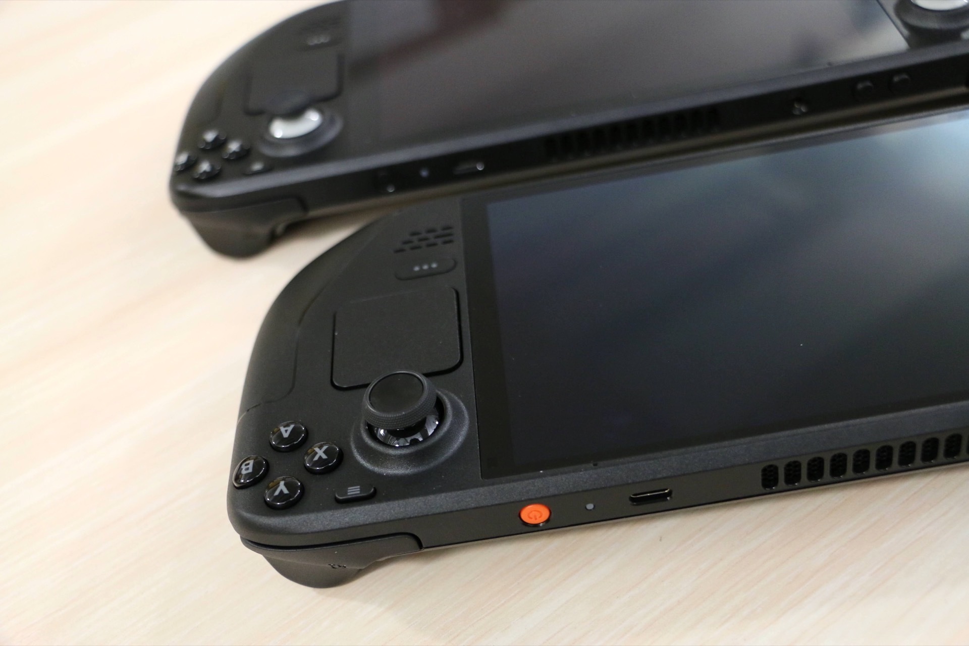 Valve 宣布推出改款機「Steam Deck OLED」螢幕更大更省電 一手開箱搶先看 - 巴哈姆特