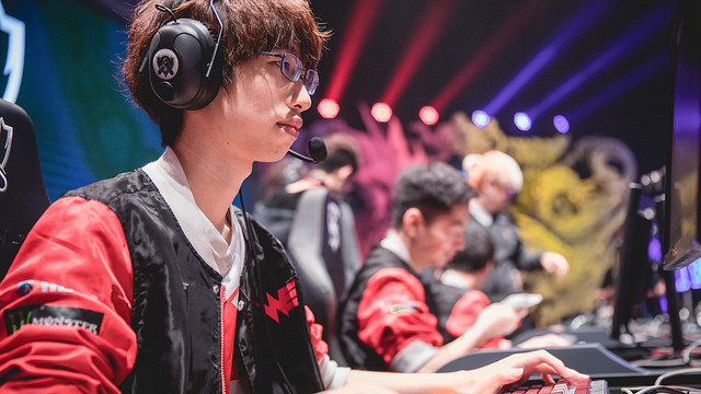 《英雄聯盟》WE 中路 xiye 談對手閃電狼小組賽問題：取得優勢後打得太保守《League of Legends》 - 巴哈姆特