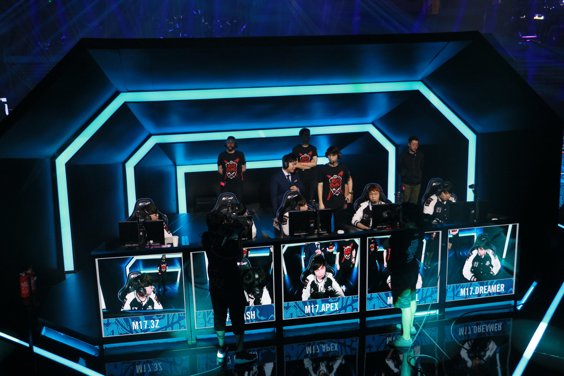 《英雄聯盟》2018 亞洲對抗賽 KZ 率先為 LCK 取得一勝 戰隊 FW 與 SKT 對決即將開戰《League of Legends》 - 巴哈姆特