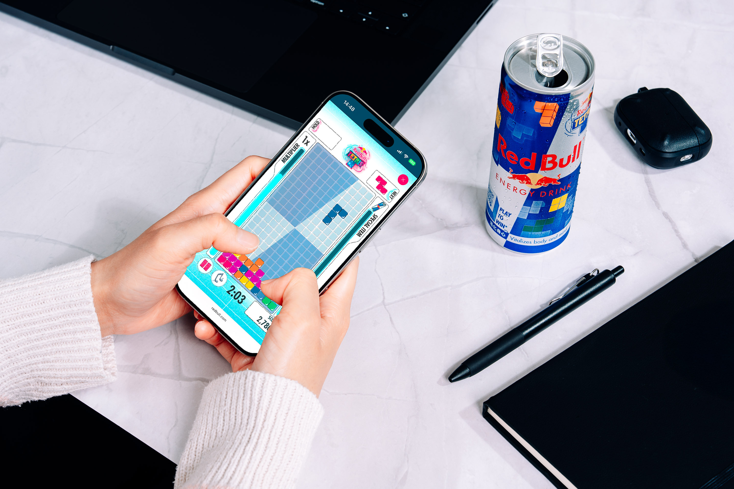 無人機打造空中對戰舞台！Red Bull Tetris 全球挑戰賽上線 台灣排行第一玩家將前進杜拜 - 巴哈姆特