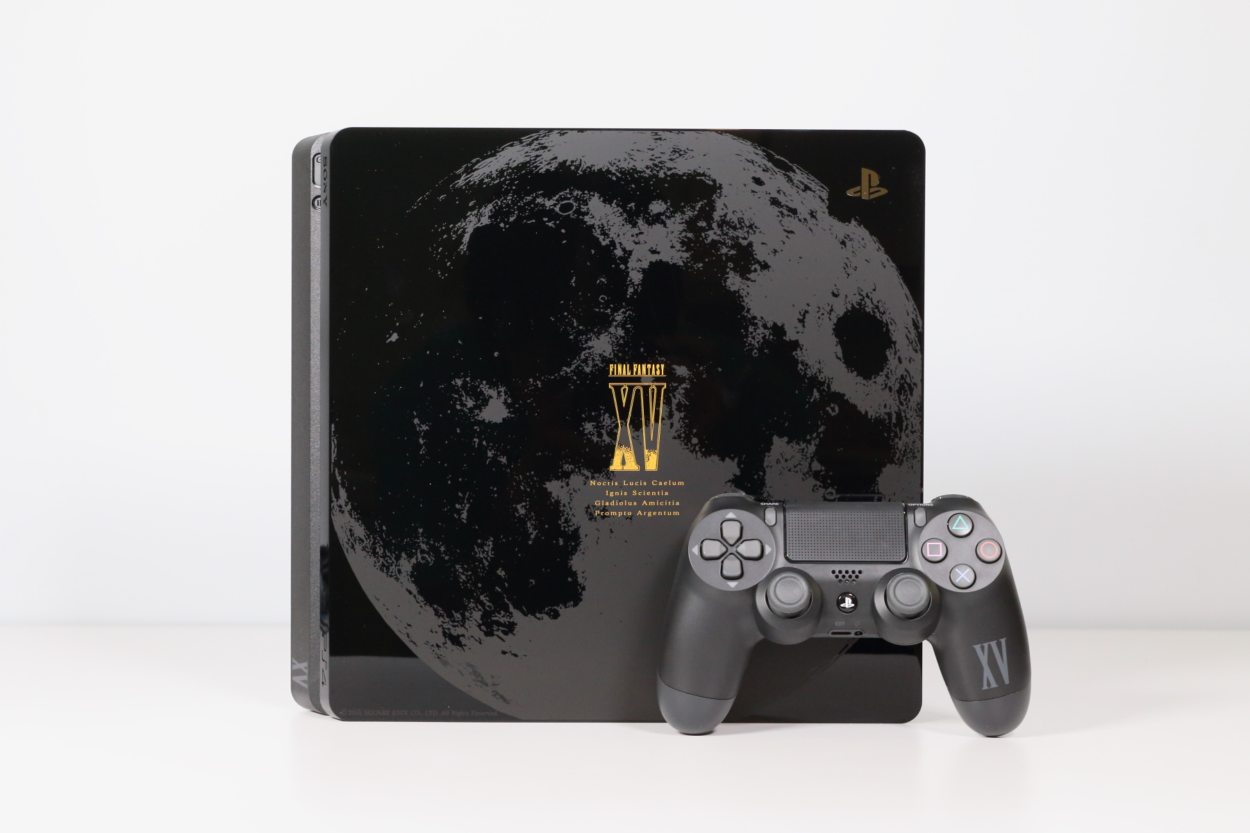 【開箱】《Final Fantasy XV》終極典藏版與 PS4 Luna Edition 特別版主機開箱報導《FINAL FANTASY ...