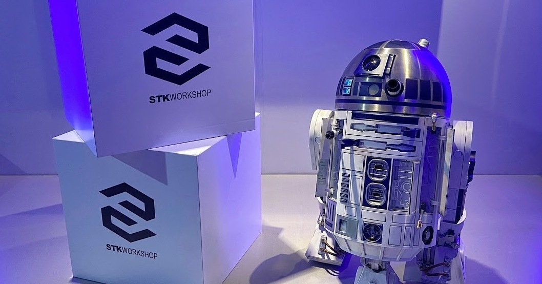 《星際大戰》 「R2-D2」官方復刻品在台推出特展 可體驗近距離互動 - 巴哈姆特