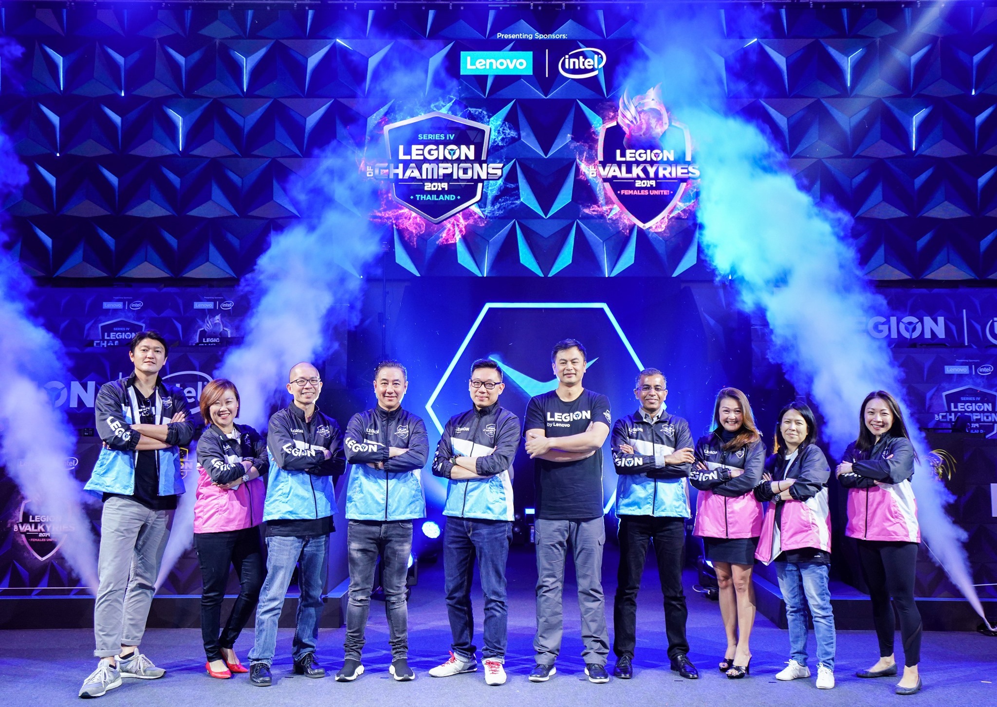 《絕地求生》台灣 M1 Esports 出戰 Legion 菁英賽賽後訪問 聯想說明加入女性賽事想法 - 巴哈姆特