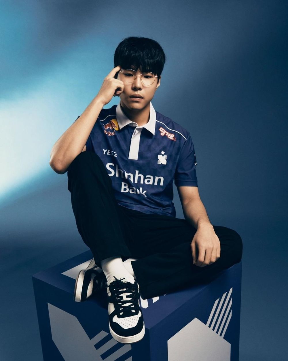 《英雄聯盟》LCK 戰隊 DRX、GEN.G、DK 公布新賽季戰袍 世界冠軍輔助 Beryl 超顯瘦！？《League of Legends ...