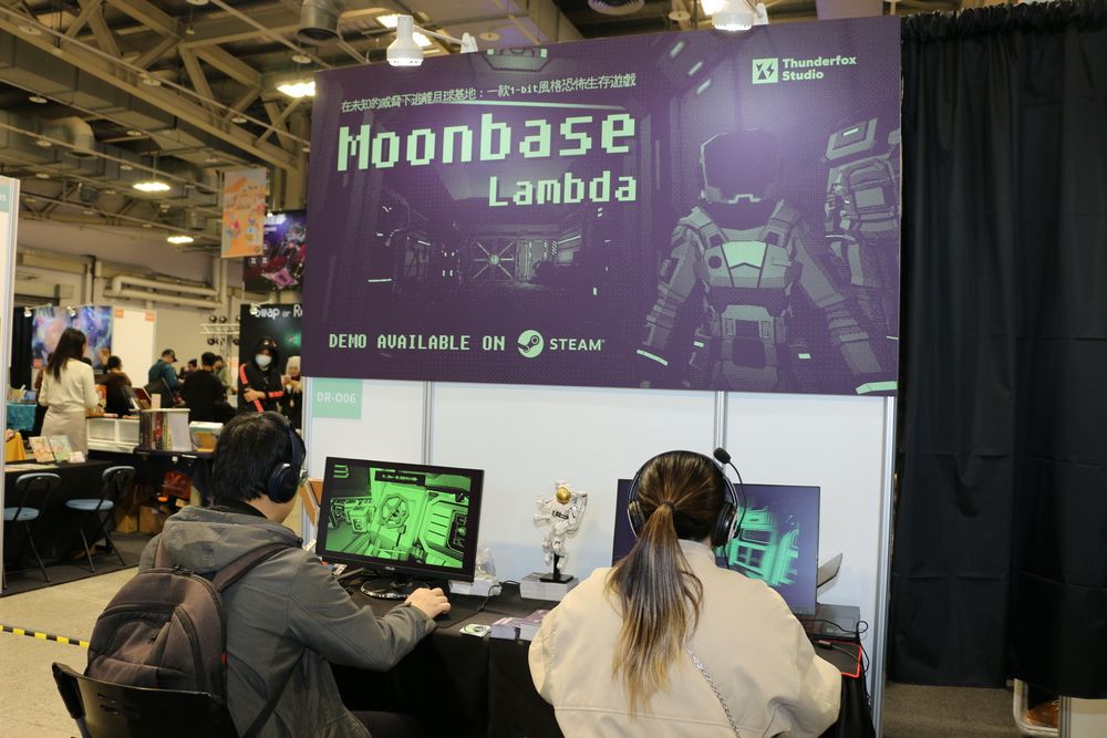 復古藝術風恐怖生存新作《月球基地拉姆達》電玩瘋一手試玩影片《Moonbase Lambda》 - 巴哈姆特