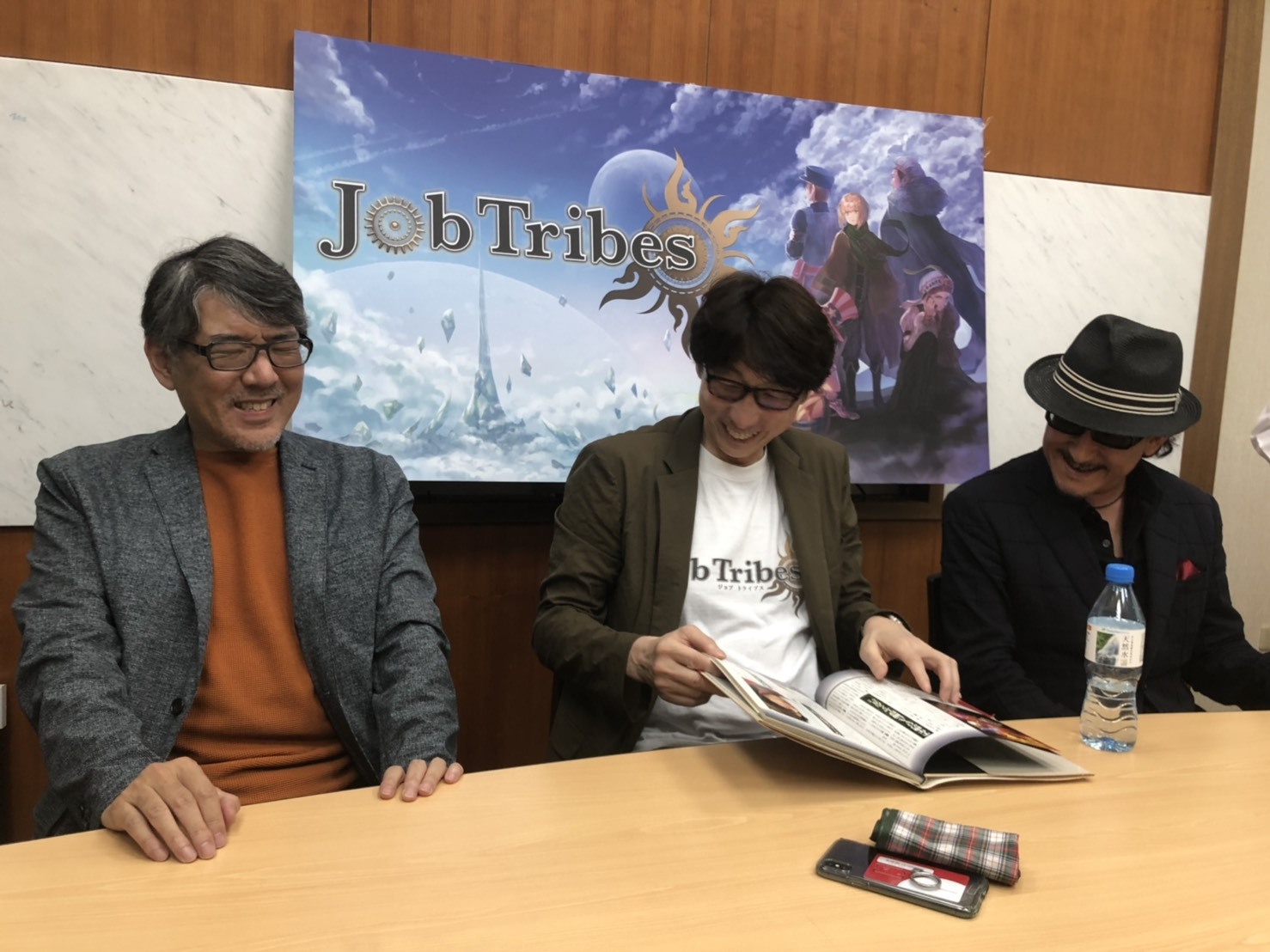 【漫博 19】新作《Job Tribes》明年 2 月登場 美樹本晴彥設定「偶像」圖首度曝光《Job Tribes》 - 巴哈姆特