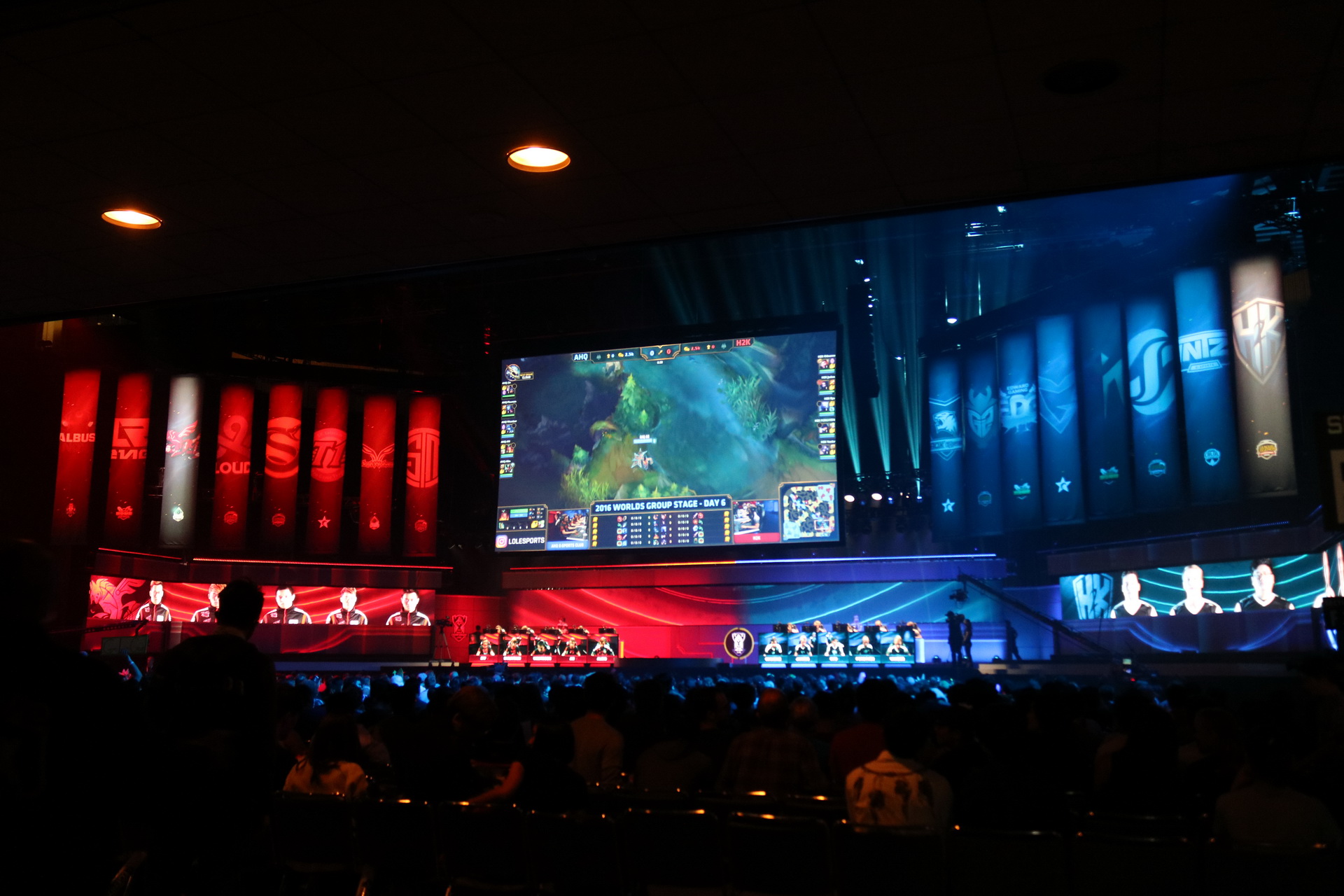 《英雄聯盟》隊伍 H2K 擊敗 ahq 取得 2016 世界大賽小組賽第二週賽事一勝《League of Legends》 - 巴哈姆特