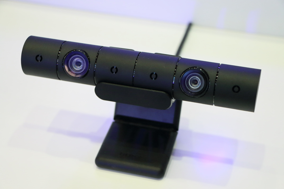 雙新款式 PS4 主機全剖析 SIEJA 副總裁織田博之分享 PS4 亞洲發展策略 - 巴哈姆特