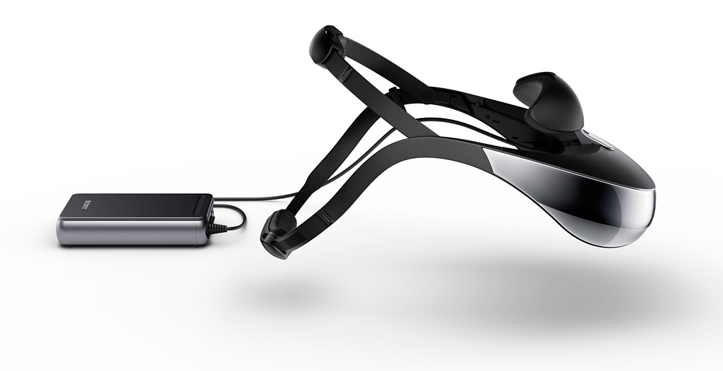 Sony 發表第 3 代 3D 頭戴式顯示器「HMZ-T3」改良設計追加無線傳輸款式 - 巴哈姆特