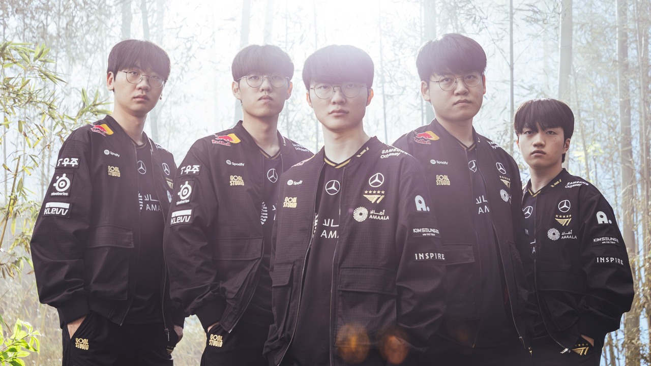 《英雄聯盟》世界大賽 T1 直落三粉碎 LPL 最後希望 決賽將上演 KT、T1 電信大戰《League of Legends》 - 巴哈姆特