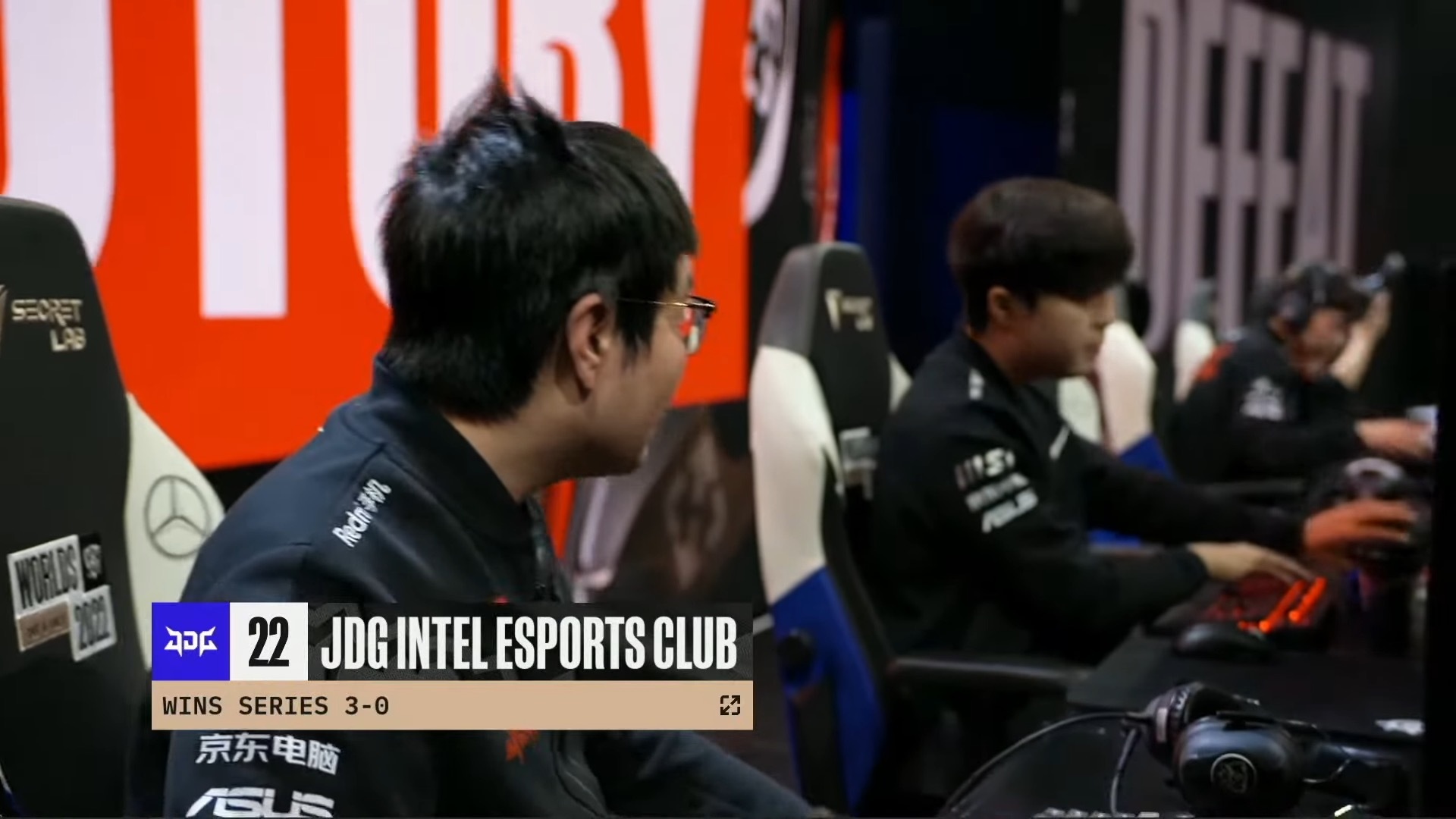 《英雄聯盟》世界大賽八強賽 JDG 直落三擊敗 RGE 明日 T1 對戰老對手 RNG《League of Legends》 - 巴哈姆特