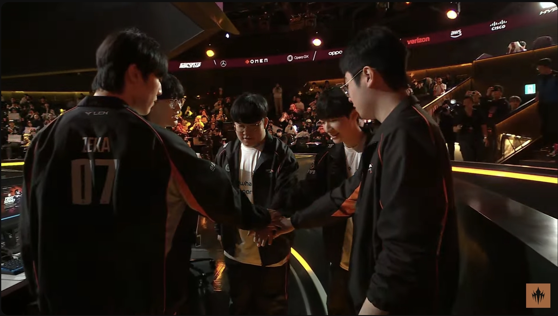 《英雄聯盟》初陣對抗賽 Day3 隊伍 CFO 不敵 HLE 強大攻勢以 0:2 吞敗《League of Legends》 - 巴哈姆特