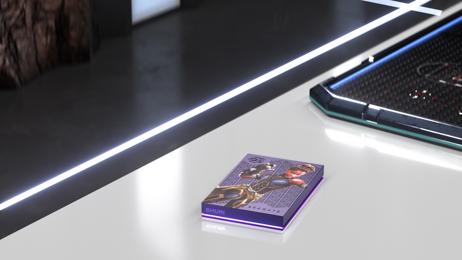 向《黑豹》致敬 Seagate 再度攜手 Marvel 推出 FireCuda 限定版外接硬碟 - 巴哈姆特