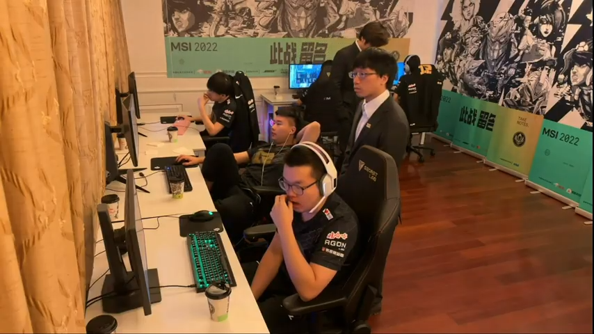 《英雄聯盟》季中邀請賽 RNG、T1、EG、G2 晉級四強 PSG 止步六強 《League of Legends》 - 巴哈姆特