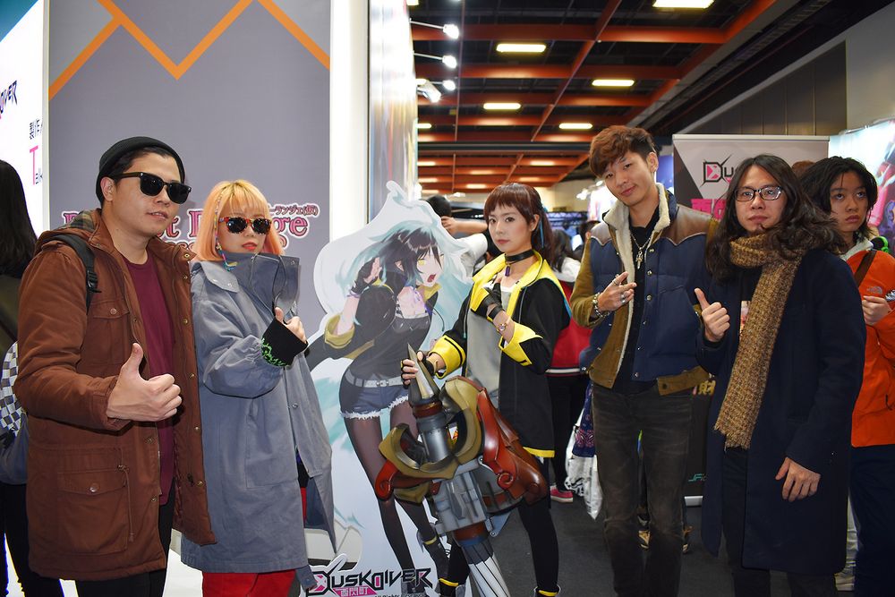 【TpGS 19】競鋒國際結合自製《酉閃町》《CODE2040》等作品證明台灣研發實力 - 巴哈姆特