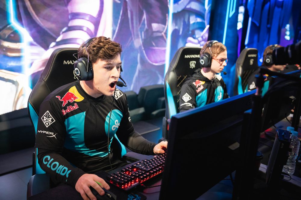 韓國隊伍全滅！《英雄聯盟》2018 世界八強賽北美 C9、歐洲 FNC 擊敗強敵挺進四強《League of Legends》 - 巴哈姆特