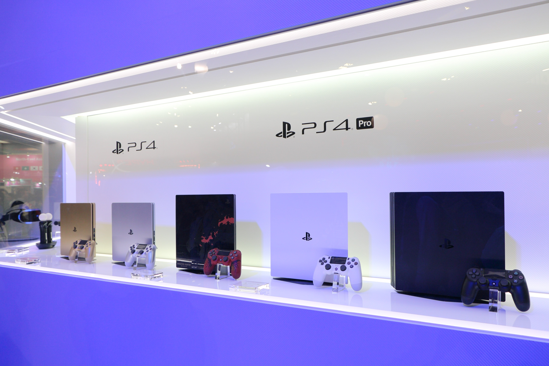 【TpGS 18】PlayStation 攤位飆速開幕！30 餘款 PS4 強打新作與製作人陣容豪華登場 - 巴哈姆特