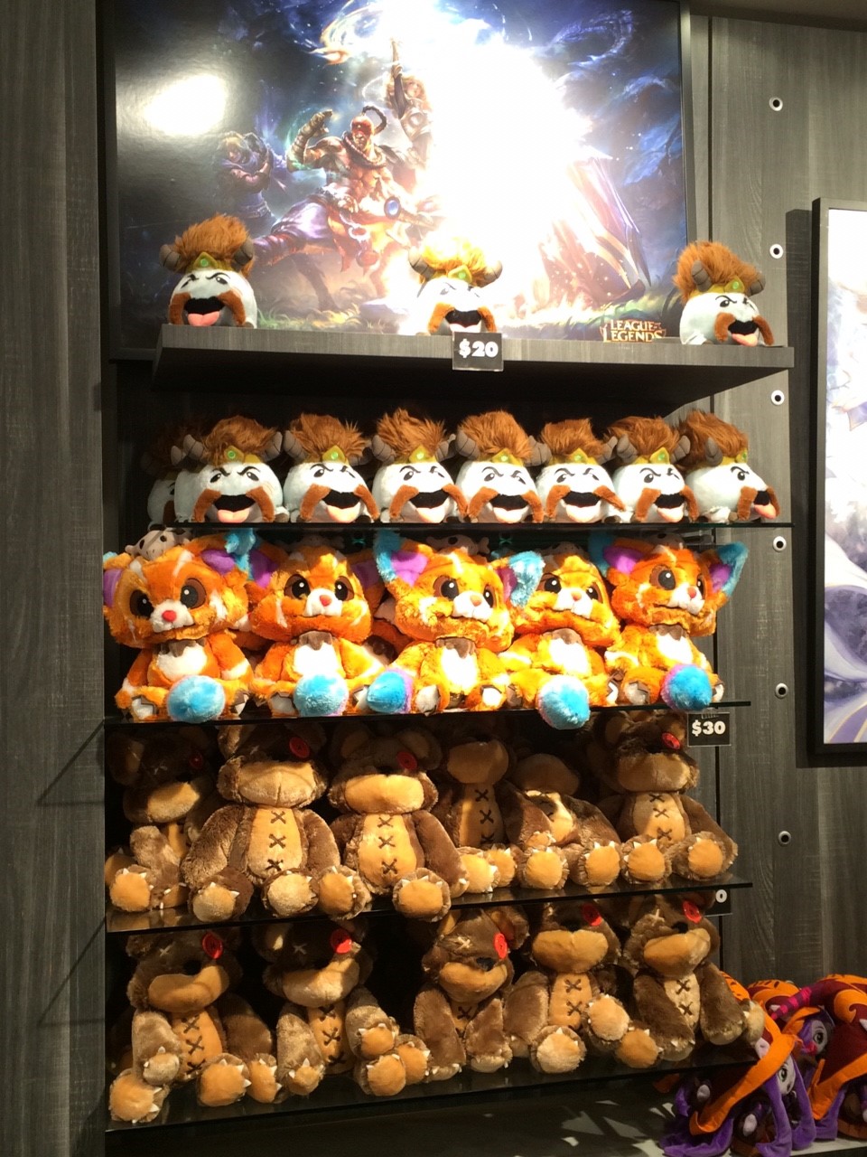 《英雄聯盟》全明星賽今日上午開打 洛杉磯 NA LCS Studio 比賽現場搶先預覽《League of Legends》 - 巴哈姆特