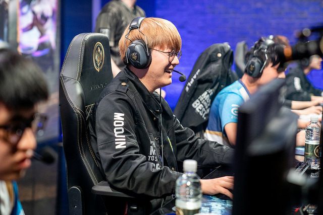 《英雄聯盟》前閃電狼打野選手 Moojin 加入韓國 Hanwha Life Esports《League of Legends》 - 巴哈姆特