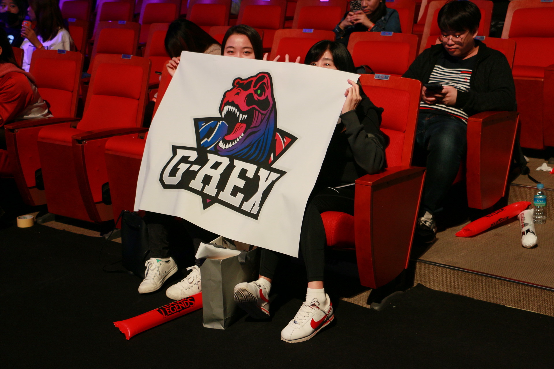 《英雄聯盟》2018 世界大賽小組賽第二天 隊伍 GRX 敗給 IG、GEN 不敵 RNG 吞第二敗《League of Legends》 - 巴哈姆特