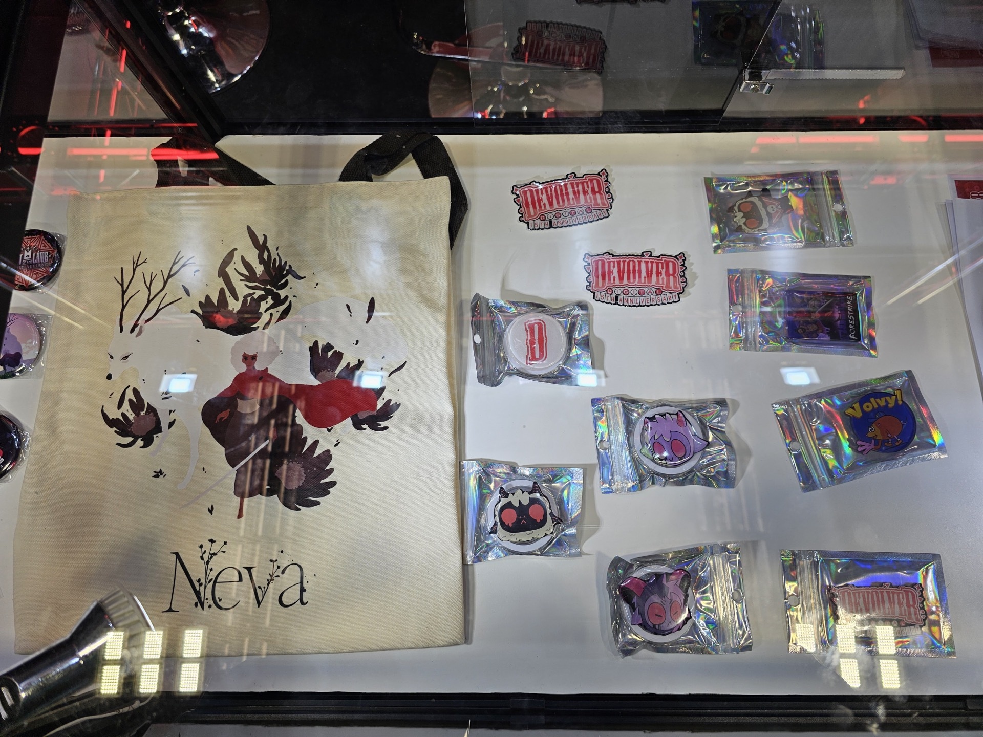 Devolver Digital 在 G-EIGHT 慶祝 15 週年嘉年華 展出《滑板故事》等四款遊戲新內容 - 巴哈姆特