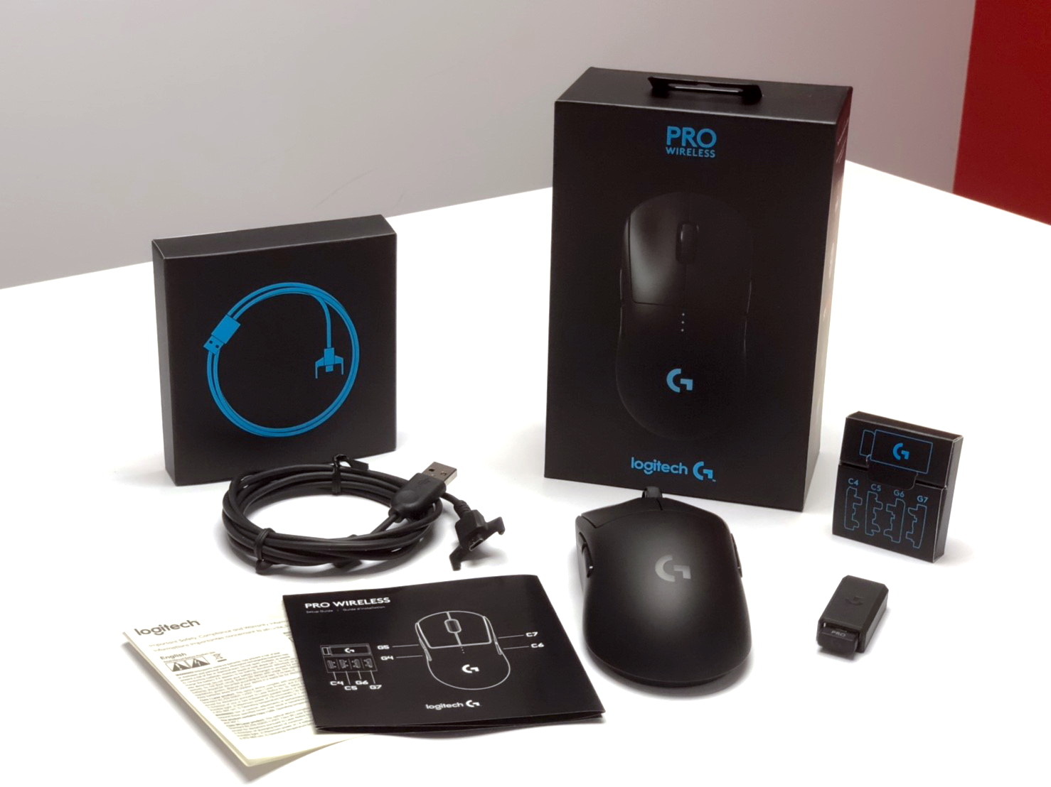 【開箱】Logitech G 系列 Logitech G PRO WIRELESS 無線電競滑鼠介紹 - 巴哈姆特