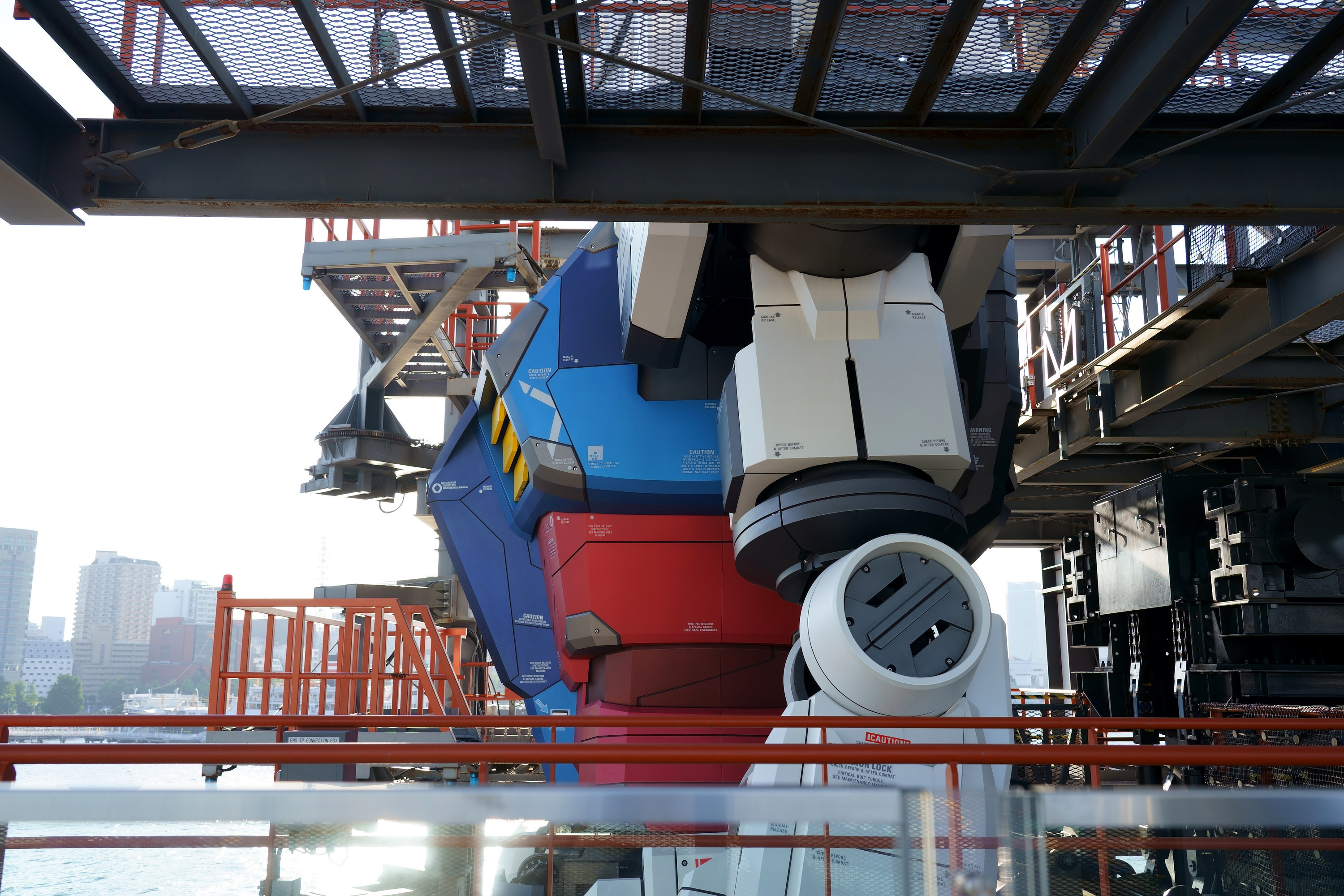 【東京散步】橫濱 GUNDAM FACTORY 巡禮 親身體驗 18 公尺等比例可動鋼彈的震撼！ - 巴哈姆特