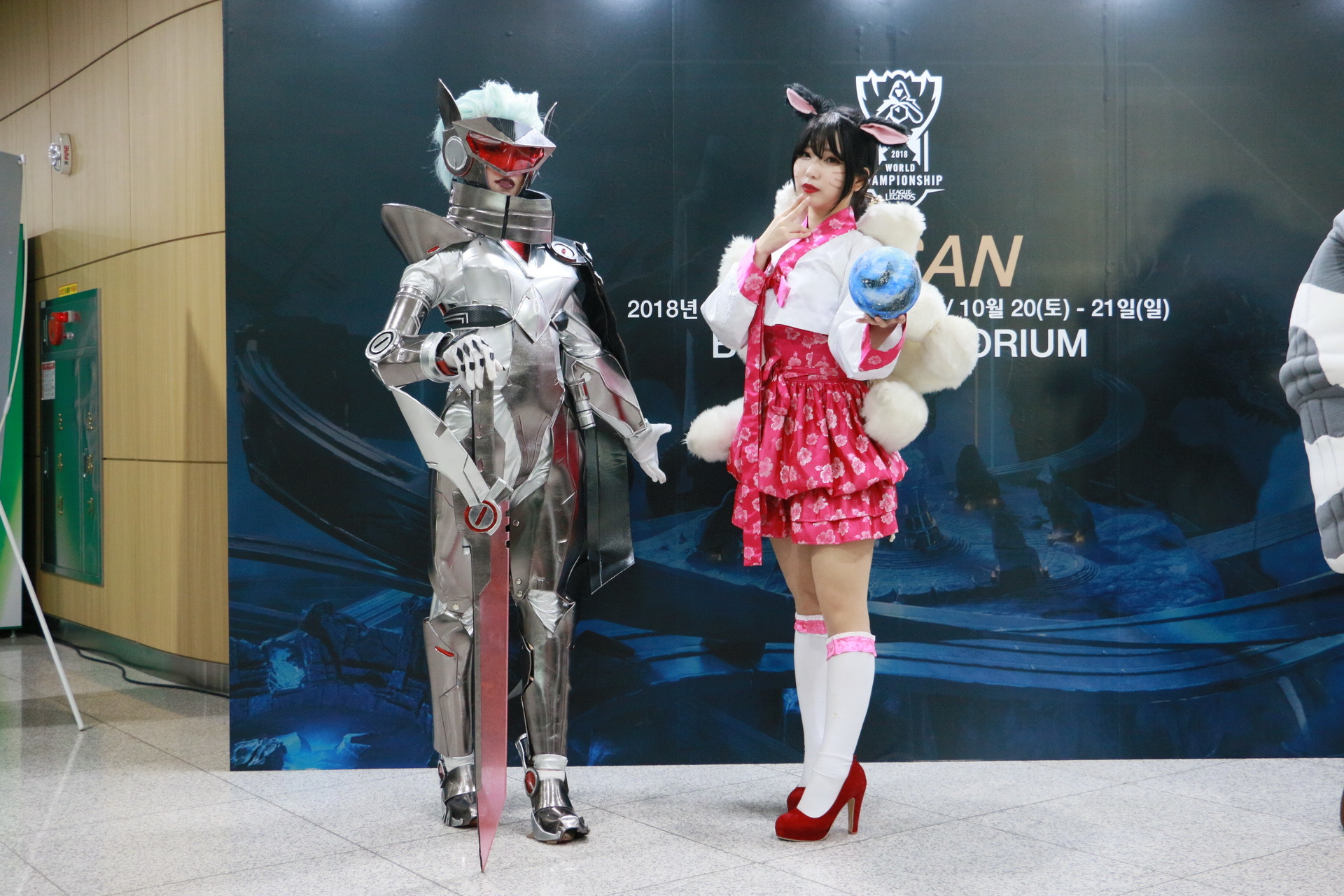 《英雄聯盟》2018 世界小組賽第五天 B 組對決 RNG、C9、VIT、GEN 將力拼晉級資格《League of Legends》 - 巴哈姆特