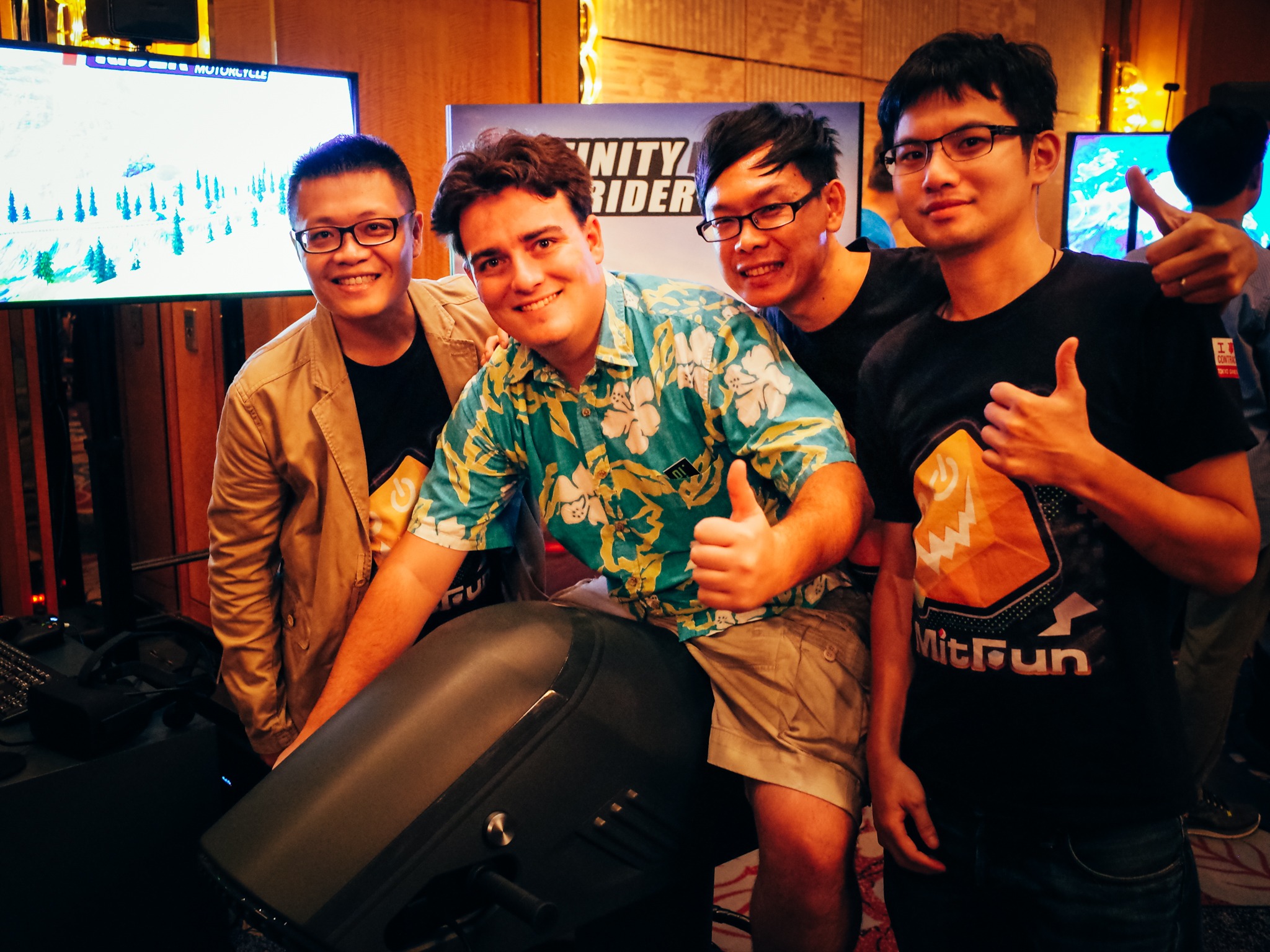 重機競速遊戲《Infinity Rider: Motorcycle VR》於 TGS 公開 感受奔馳體感與山峰景色 - 巴哈姆特