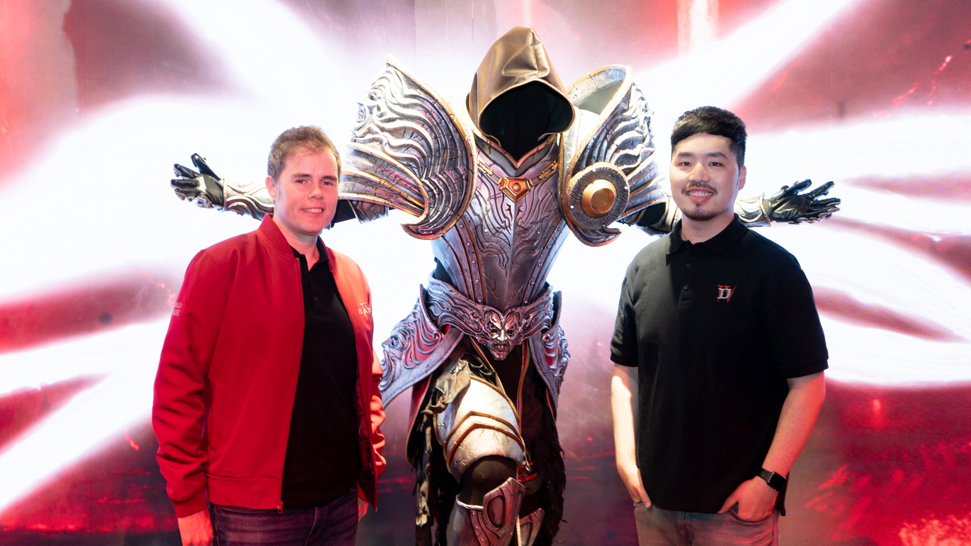 《暗黑破壞神 4》Jolin 化身莉莉絲與遊戲總監迎接上市 三創快閃店打造地獄之門雕塑《Diablo IV》 - 巴哈姆特