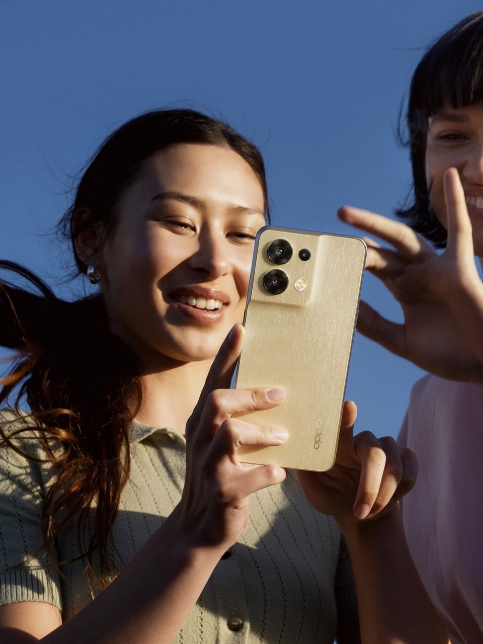 OPPO Reno8 系列 Reno 8 升級版登場 推出輕奢緞面金全新配色 - 巴哈姆特