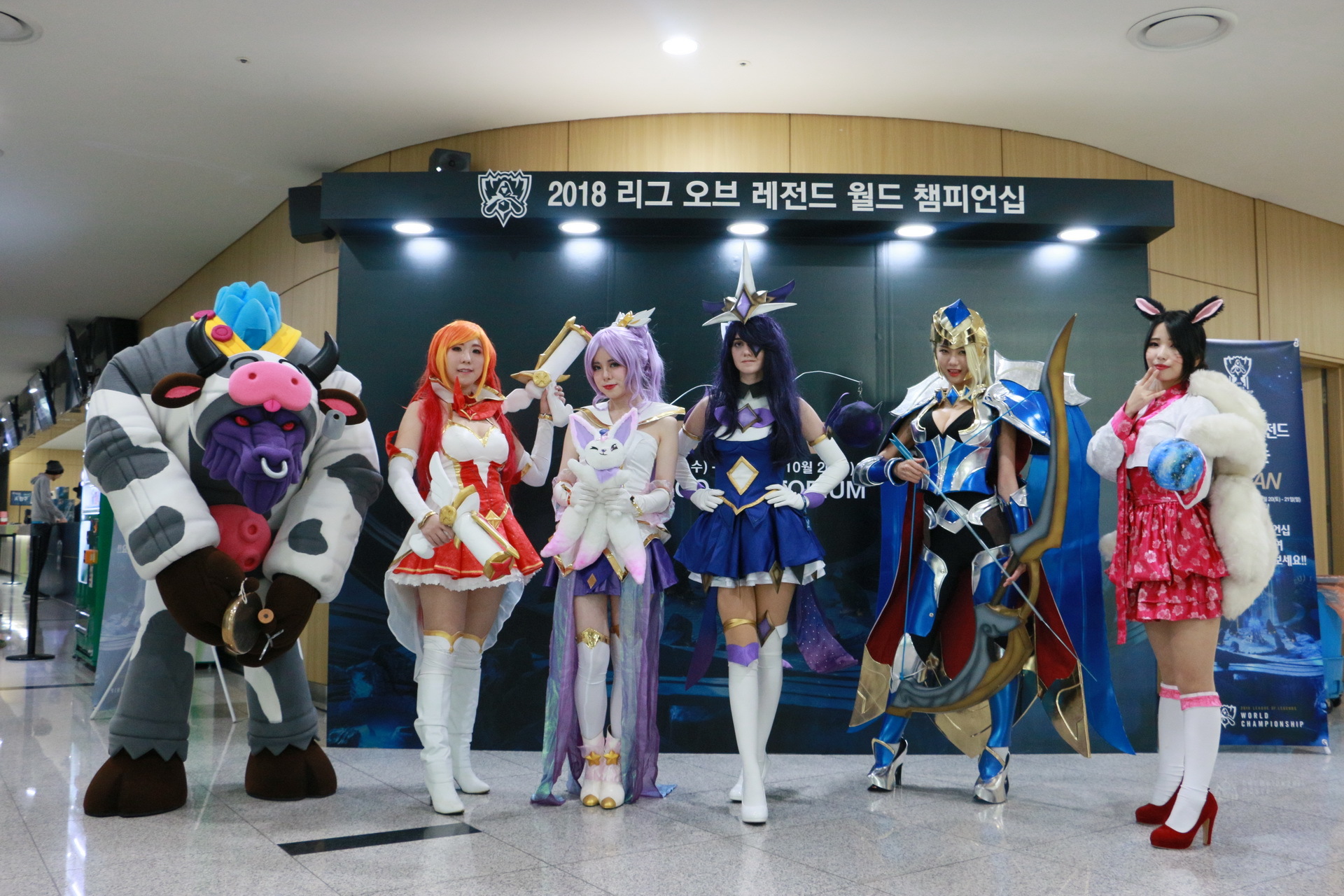 《英雄聯盟》2018 世界小組賽 A 組賽程開打 FW 閃電狼與 AFS、G2、PVB 角逐八強門票《League of Legends》 - 巴哈姆特