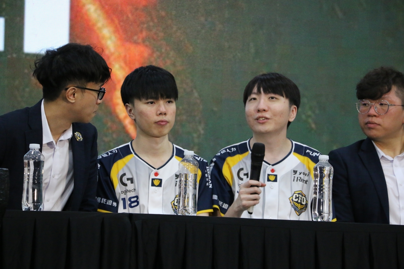 《英雄聯盟》LCP 決賽賽後 CFO 媒體聯訪 Chawy 教練表示「三個冠軍超乎想像，HongQ 成長幅度大」《League of ...