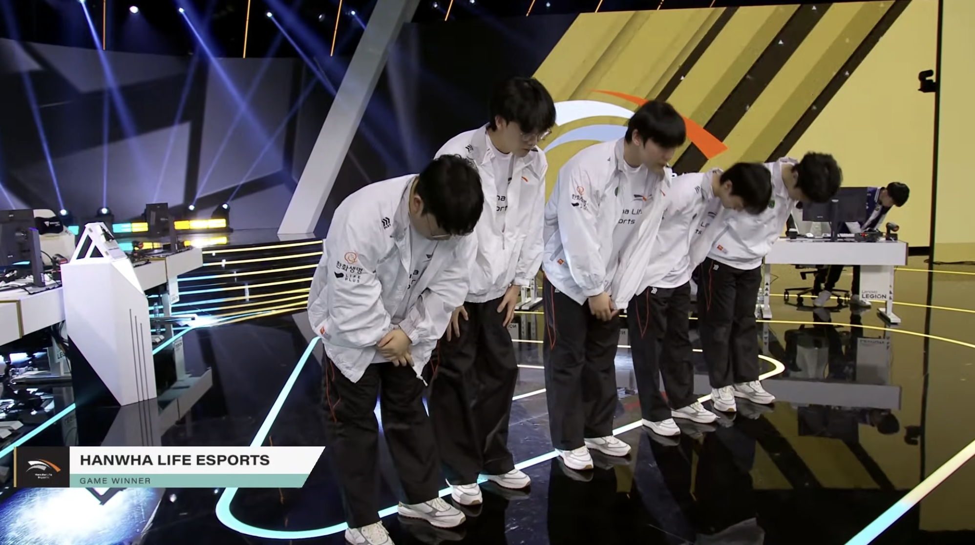 《英雄聯盟》2025 EWC 電競世界盃今日開打 CFO 首戰敗給 HLE、落入敗部賽程《League of Legends》 - 巴哈姆特