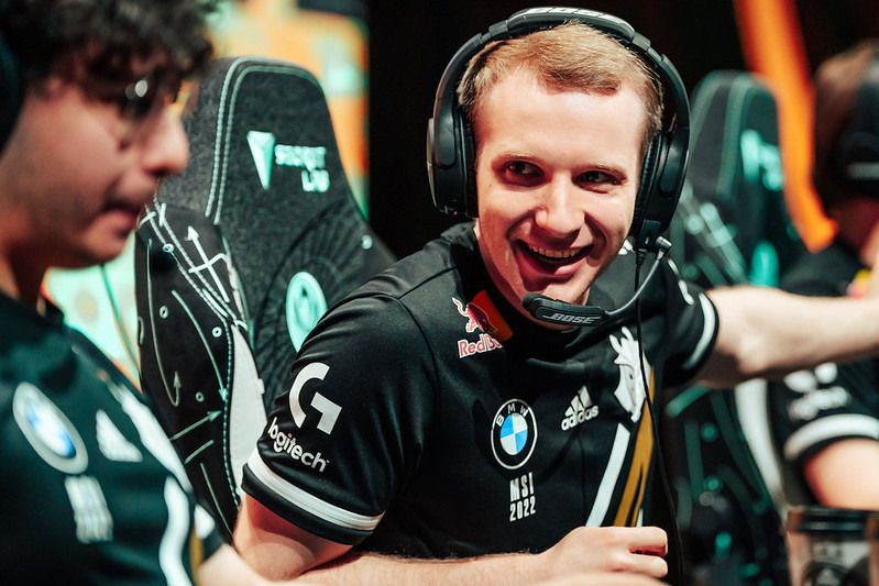 《英雄聯盟》季中邀請賽四強賽程出爐 RNG 對 EG、T1 與 G2 交手《League of Legends》 - 巴哈姆特