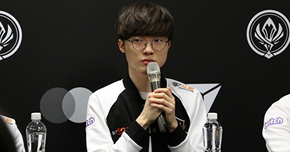 SKT 新公開影片曝光 Faker 輸了《英雄聯盟》季中賽準決賽後最想做的事《League of Legends》 - 巴哈姆特