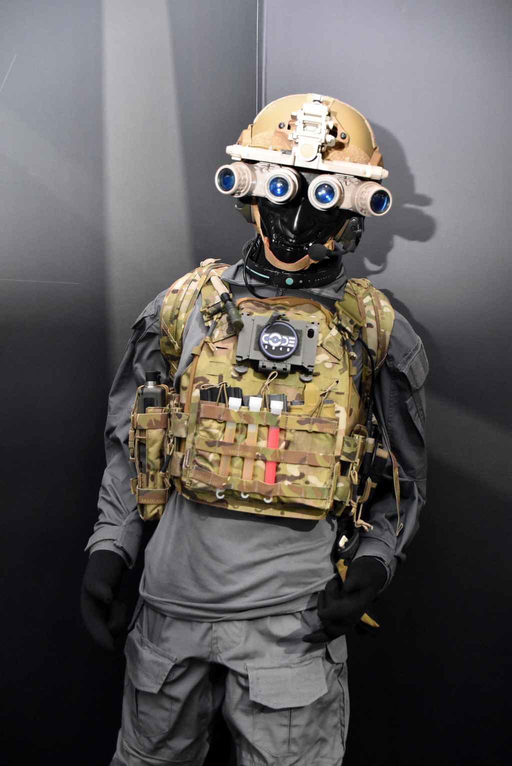 【TpGS 19】台灣自製《CODE2040》實機影片曝光 獨家專訪製作人透露測試時程《CODE2040》 - 巴哈姆特