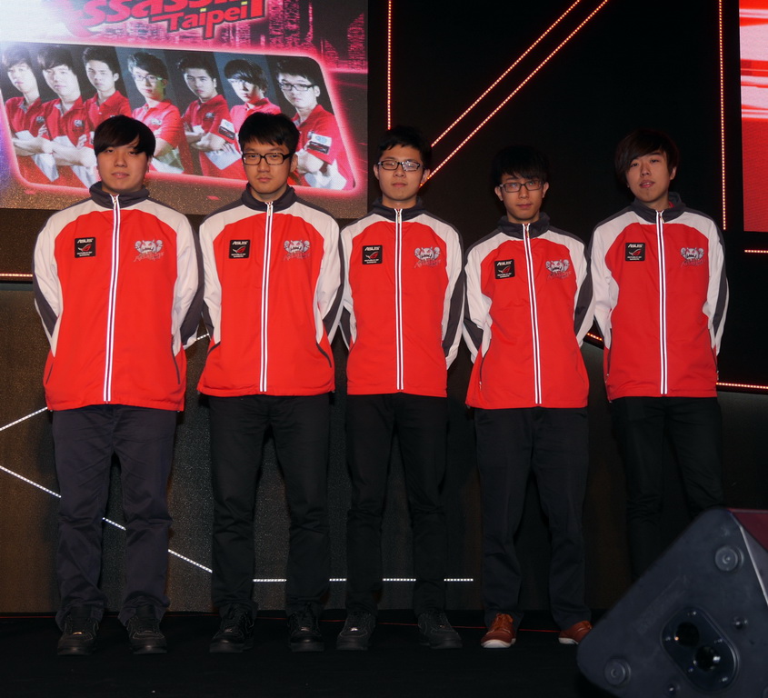 《LOL》Machi 戰隊獲 Kingston 贊助 黃立成率隊員向 TPA 開戰《League of Legends》 - 巴哈姆特