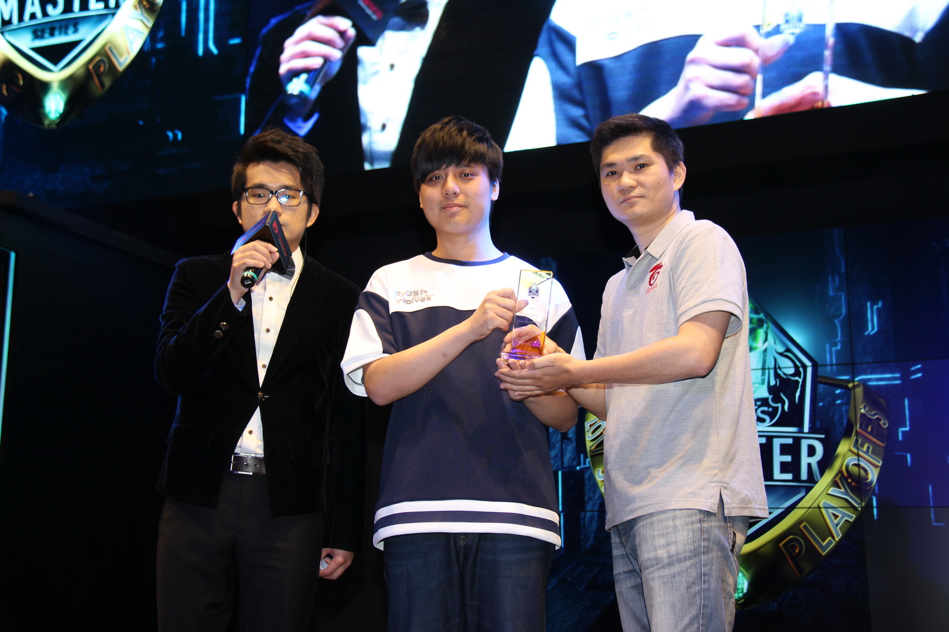 《英雄聯盟》隊伍 FW 閃電狼抱走三座獎項 LMS 春季 MVP 由 Maple 奪得《League of Legends》 - 巴哈姆特