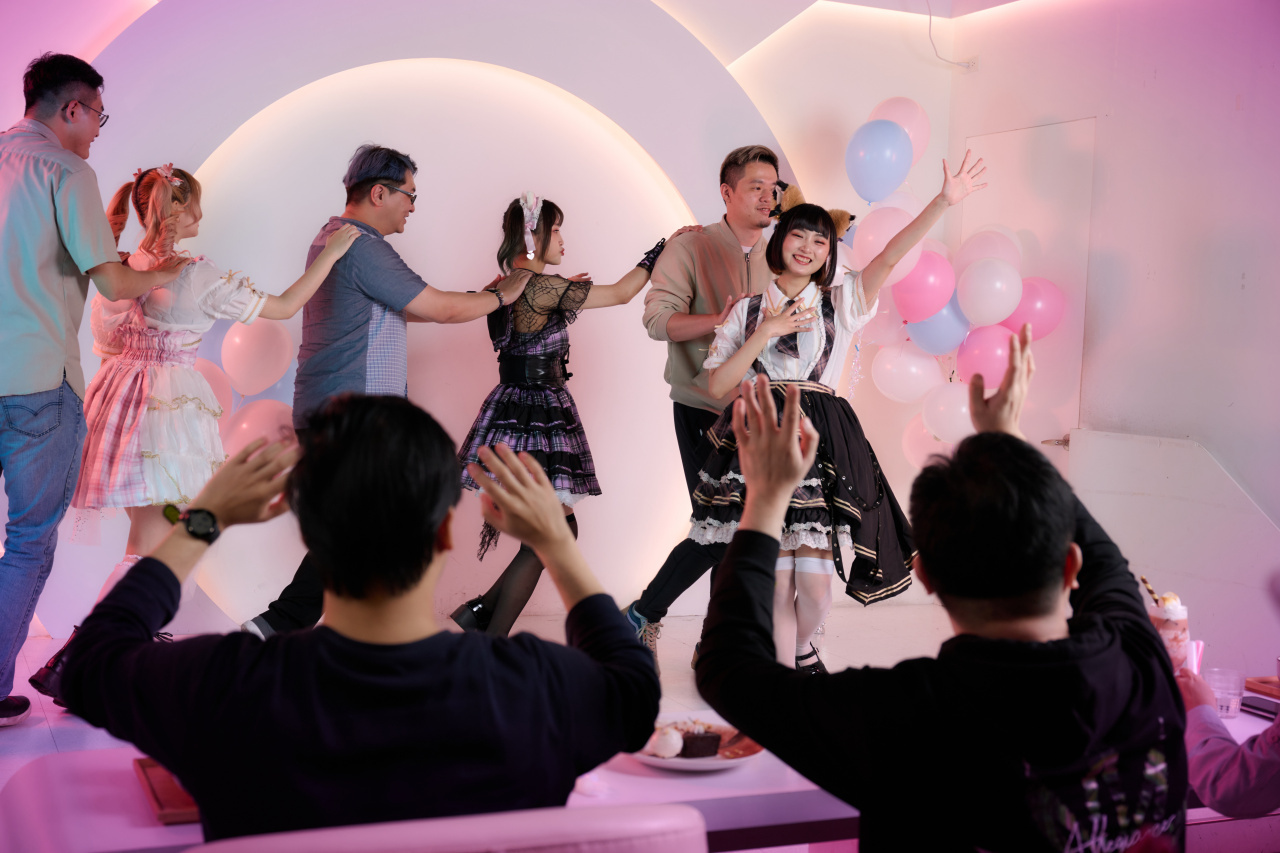 KIRABASE ACG 餐廳打造 Online Merge Offline 體系 APP 現正開放下載中 - 巴哈姆特