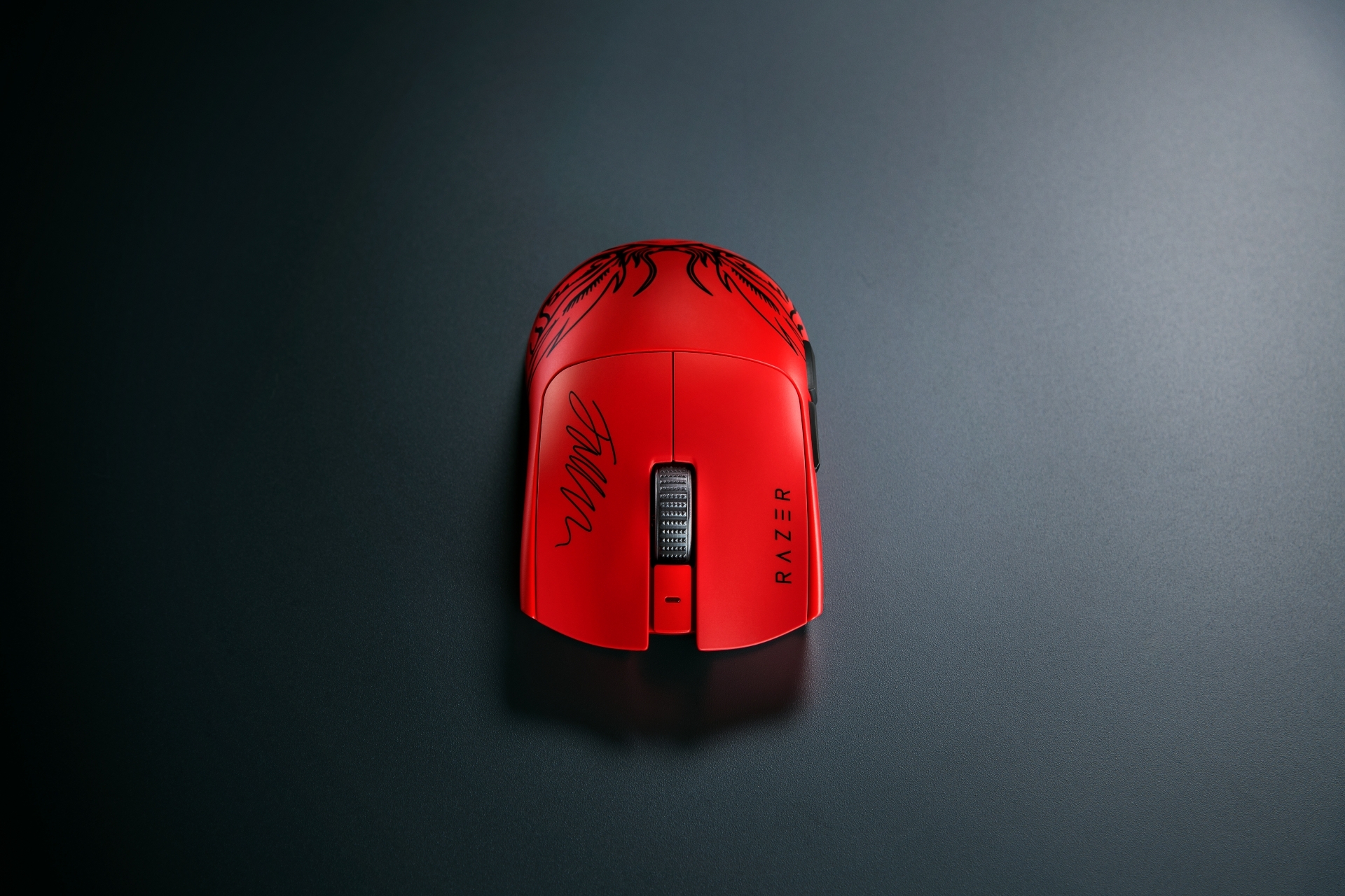 Razer X《英雄聯盟》選手 Faker 合作新款滑鼠 Viper V3 Pro Faker 限定版亮相 - 巴哈姆特