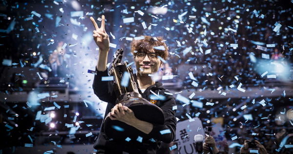 【BZ 16】《星海爭霸 2》世界盃聯賽韓國人族選手 ByuN 奪得世界冠軍《StarCraft 2：Legacy of the Void ...