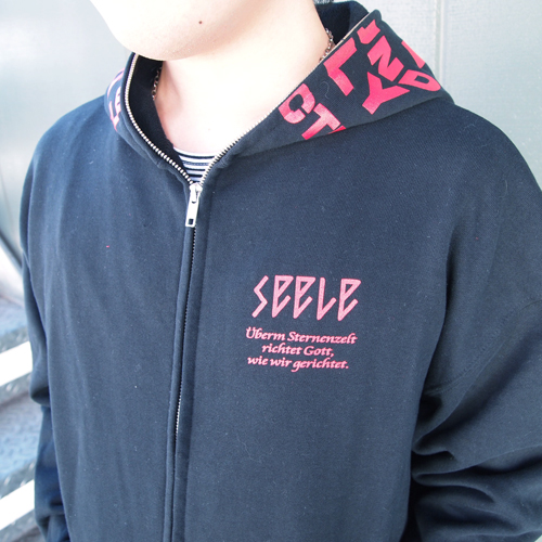 COSPA 推出《福音戰士》「SEELE」 SOUND ONLY 連帽全拉鍊式外套 - 巴哈姆特