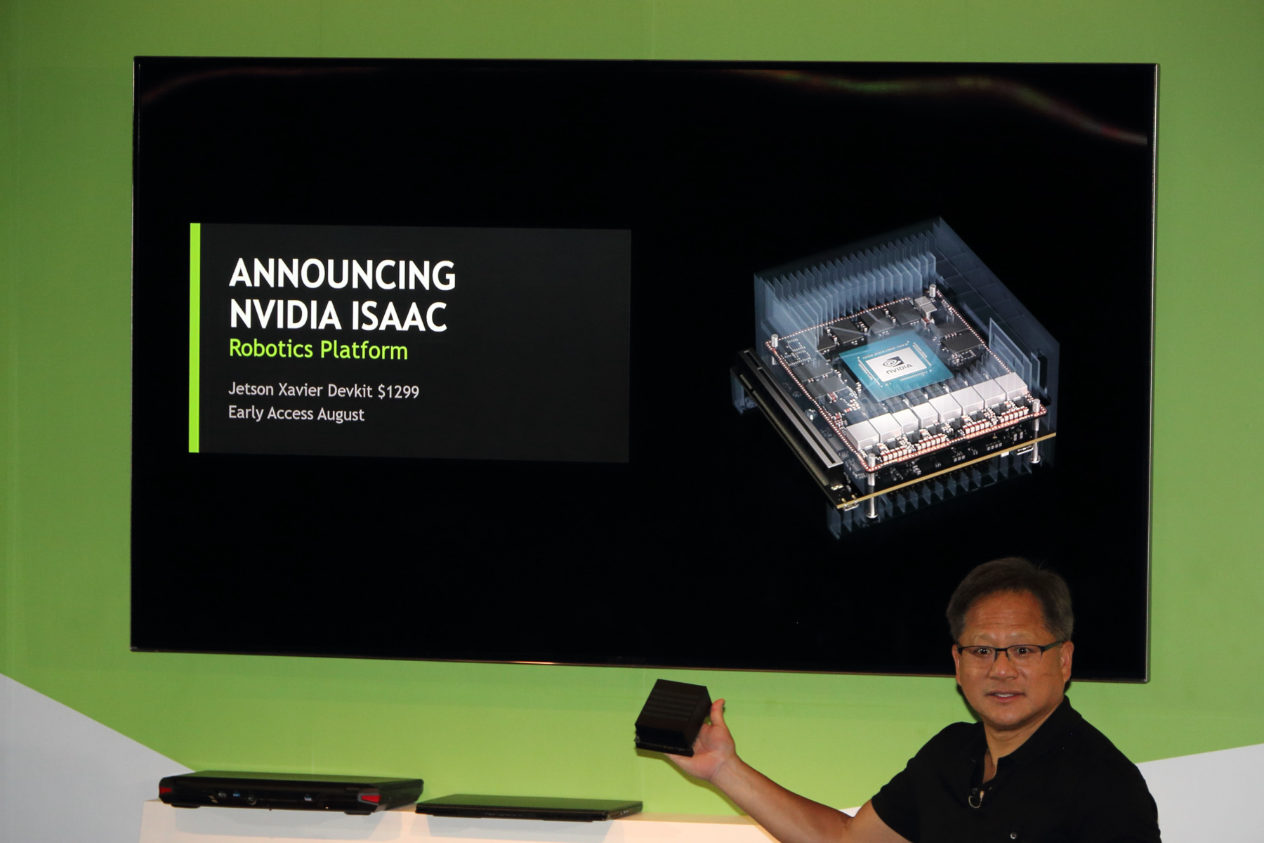 NVIDIA 公布 Isaac 機器人學習平台 將與科技部攜手合作推廣 AI 在地發展 - 巴哈姆特